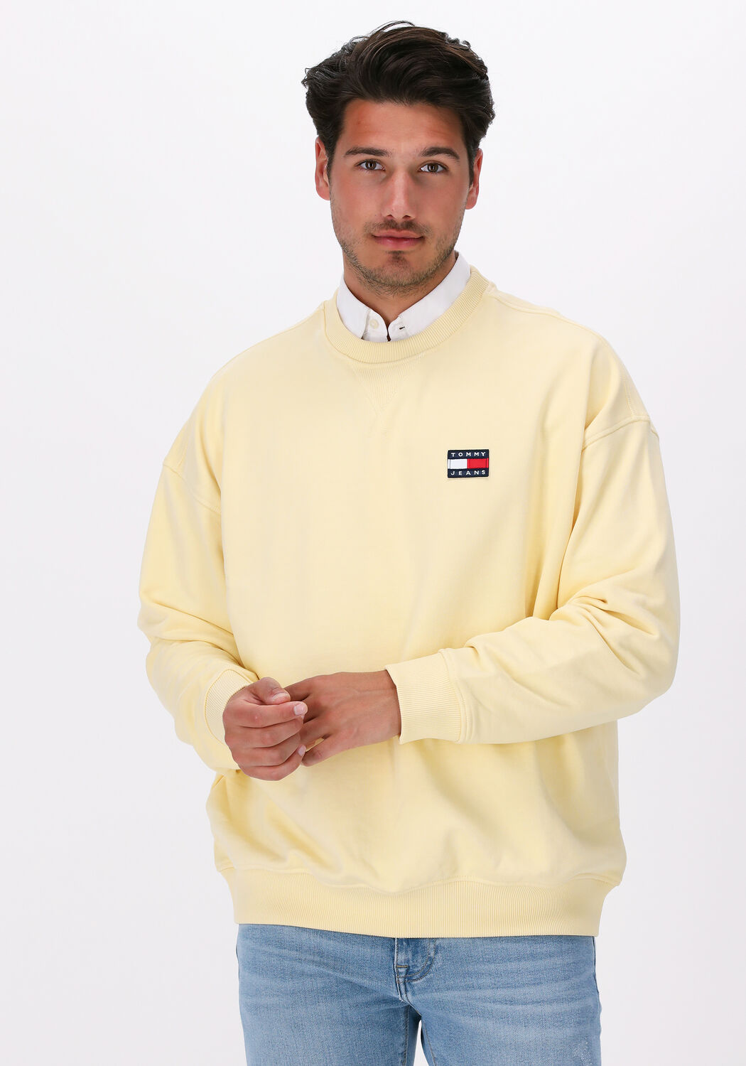 Yellow tommy jeans sweater store