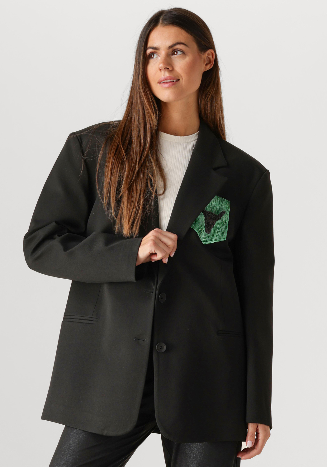 Schwarze ALIX THE LABEL Blazer LADIES WOVEN SEQUIN POCKET BLAZER | Omoda