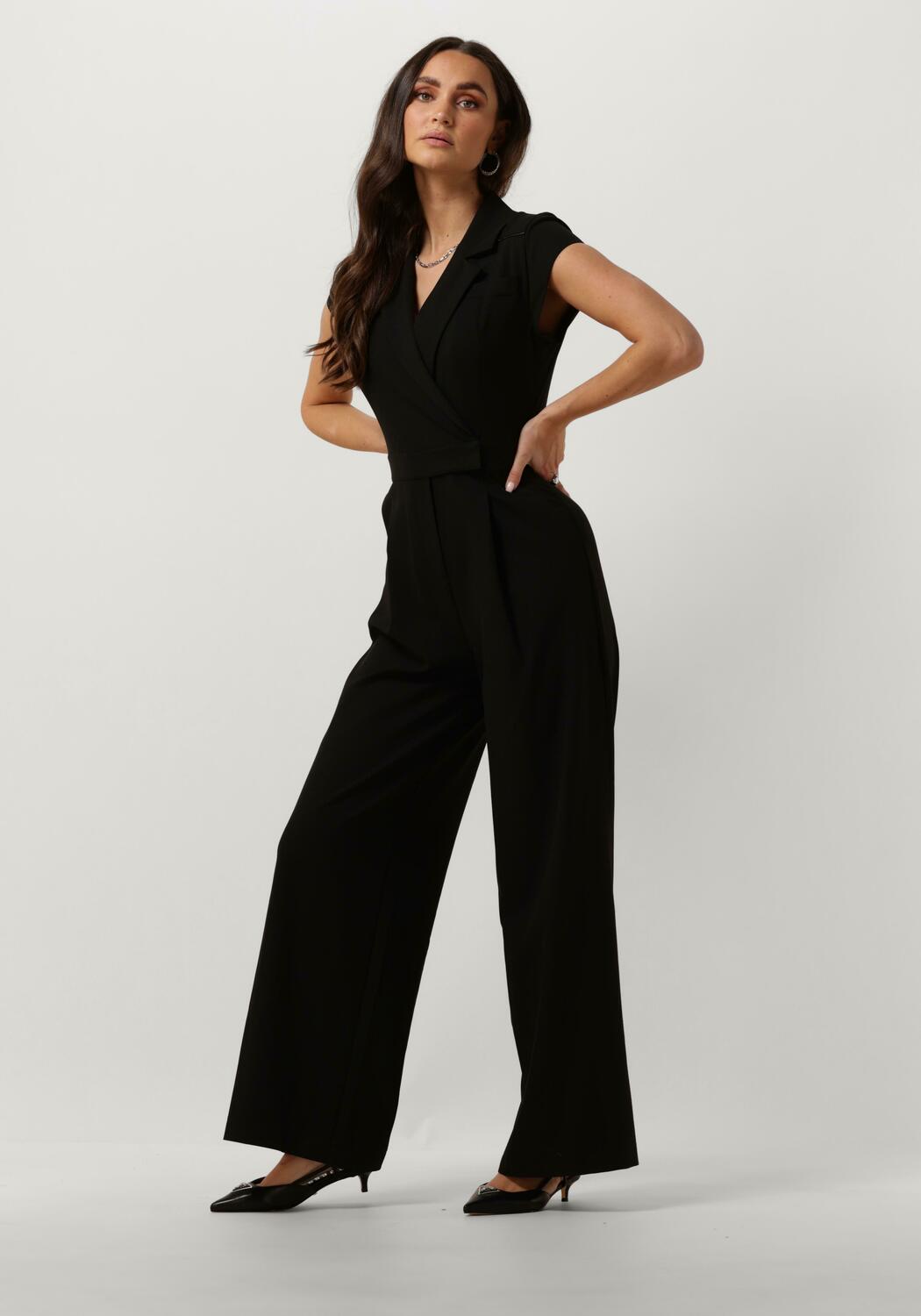Schwarze EST'SEVEN Jumpsuit LINA JUMPSUIT | Omoda